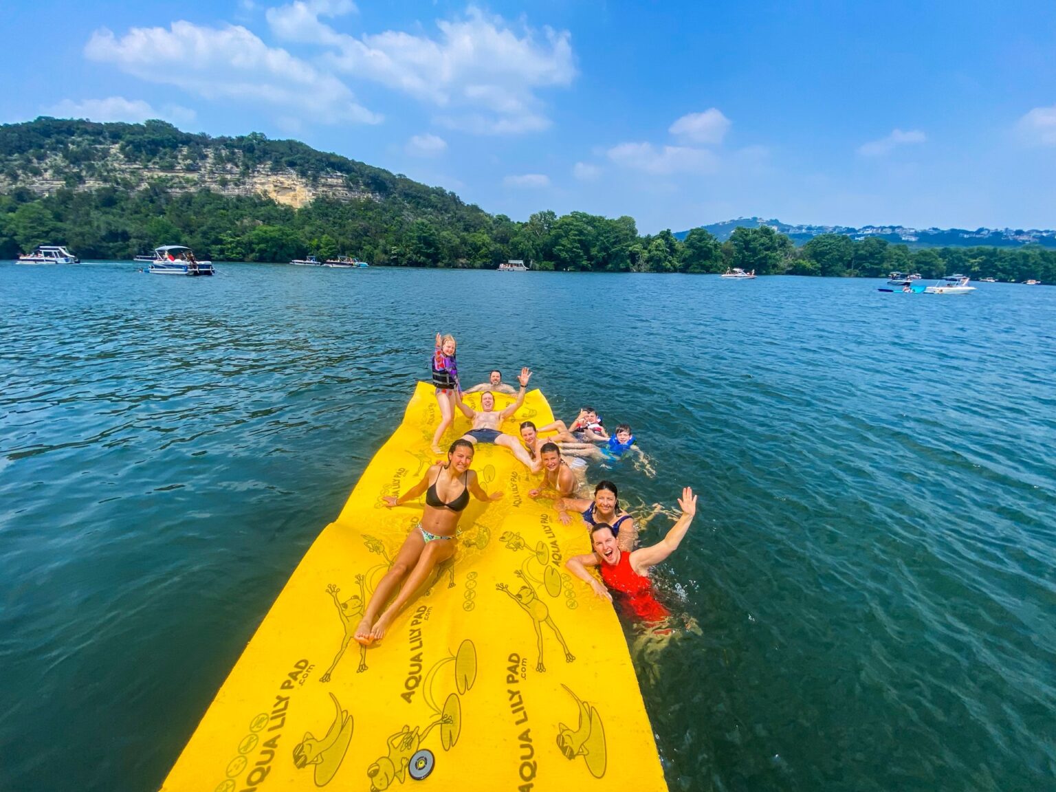 4th of July Boat Rentals with Wake Riderz on Lake Austin